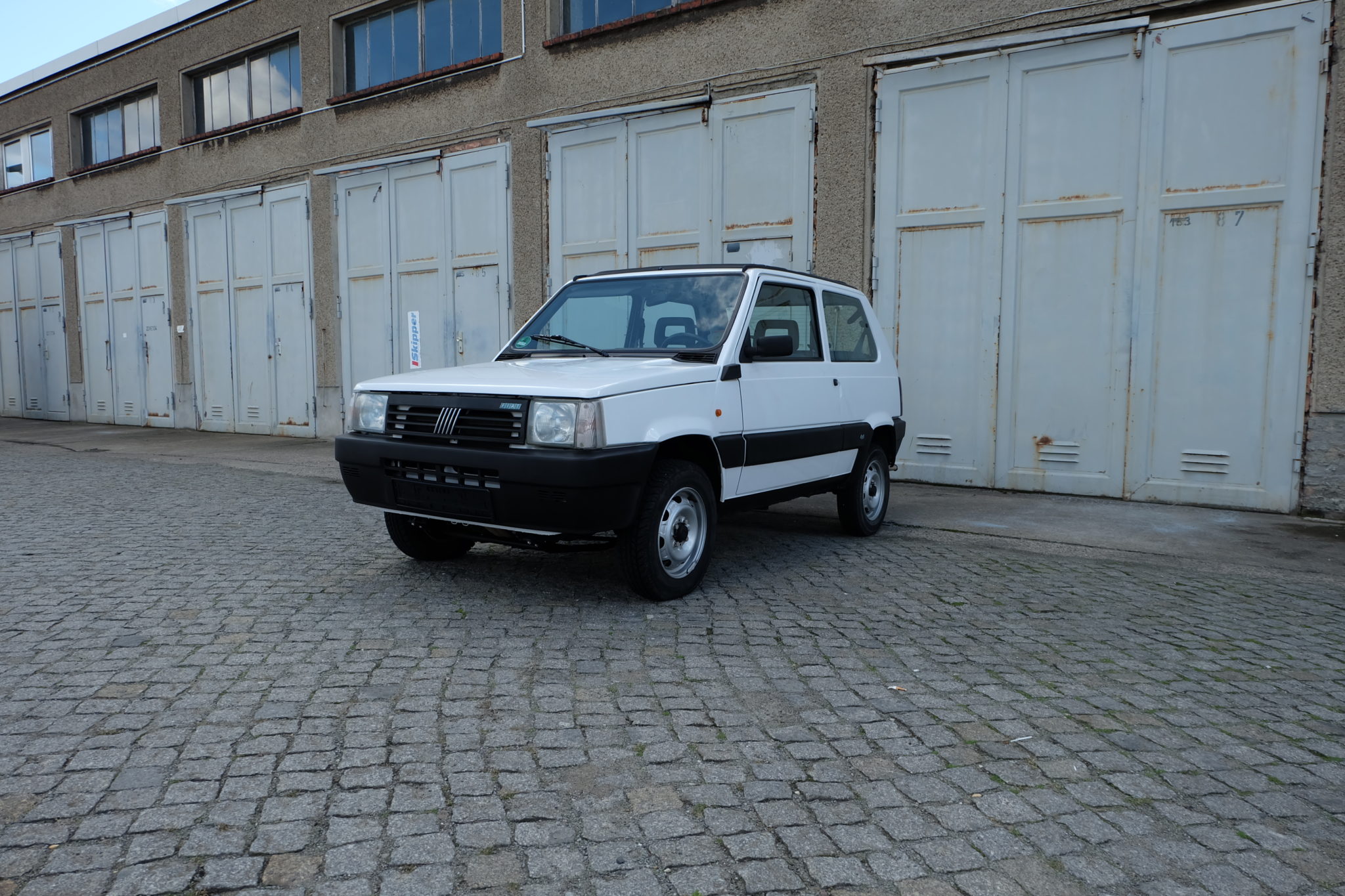 1991 FIAT Panda 4x4 Trekking - Getyourclassic Fiat Panda 4x4 at Auction