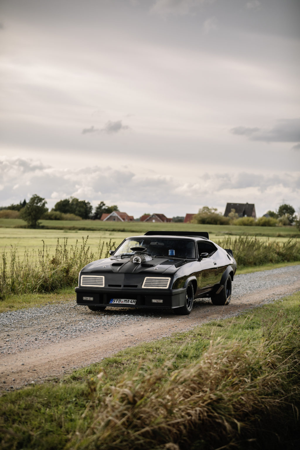 1974 Ford Falcon "V8 Interceptor" - Getyourclassic Mad Max Last V8