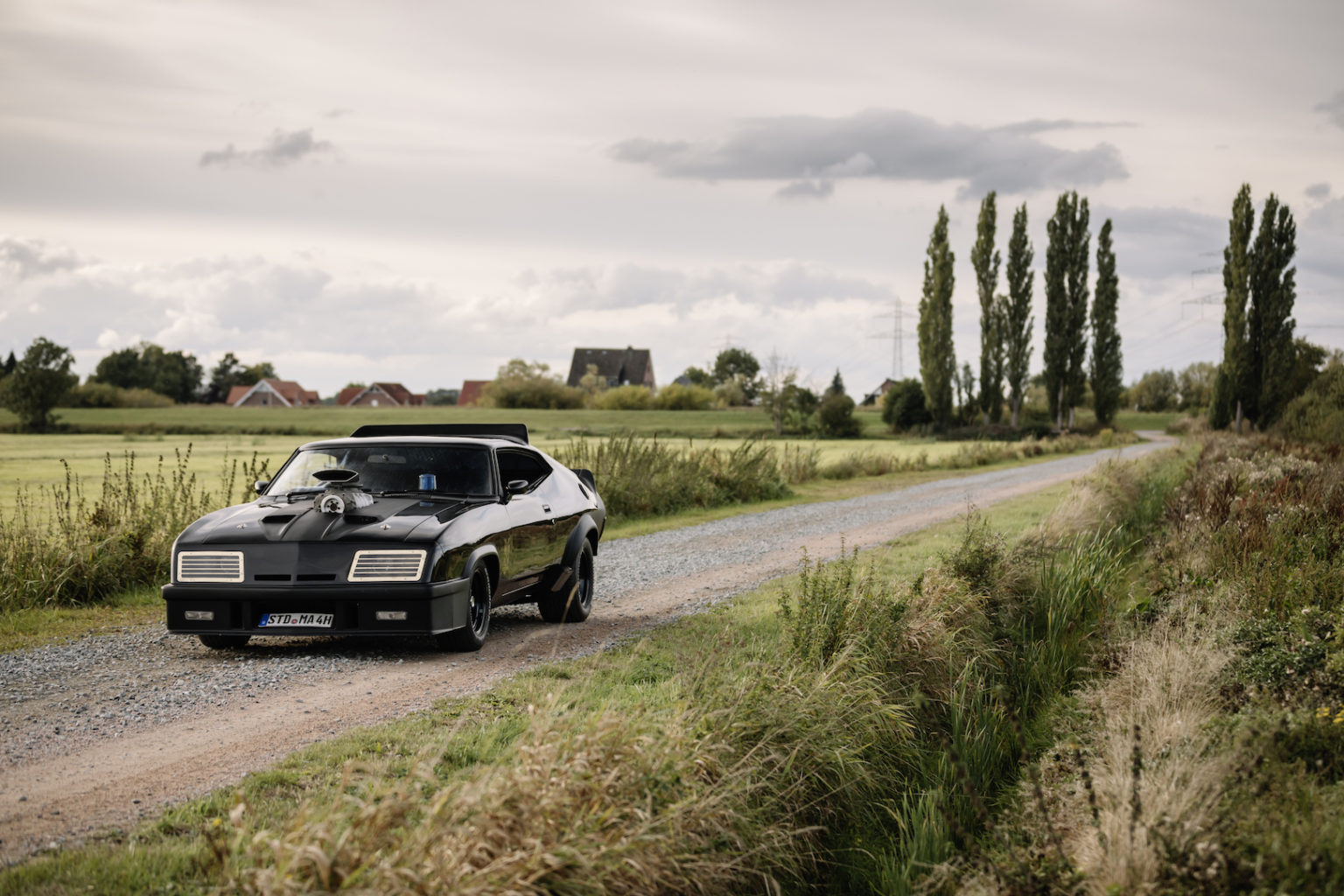 1974 Ford Falcon "V8 Interceptor" - Getyourclassic Mad Max Last V8