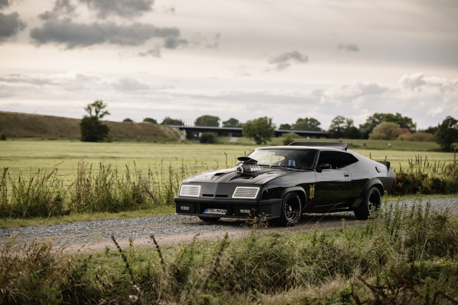 1974 Ford Falcon "V8 Interceptor" - Getyourclassic Mad Max Last V8