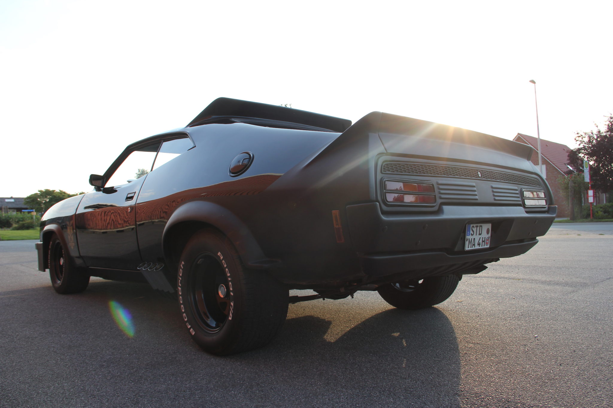 1974 Ford Falcon "V8 Interceptor" - Getyourclassic Mad Max Last V8
